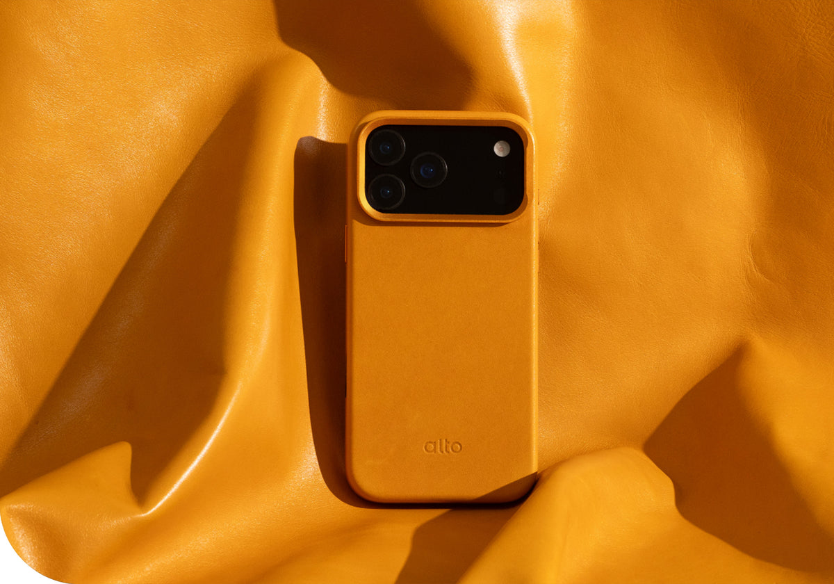 iPhone 17 Pro Max - Uplop Magnetic Stand Leather Case - Caramel Brown